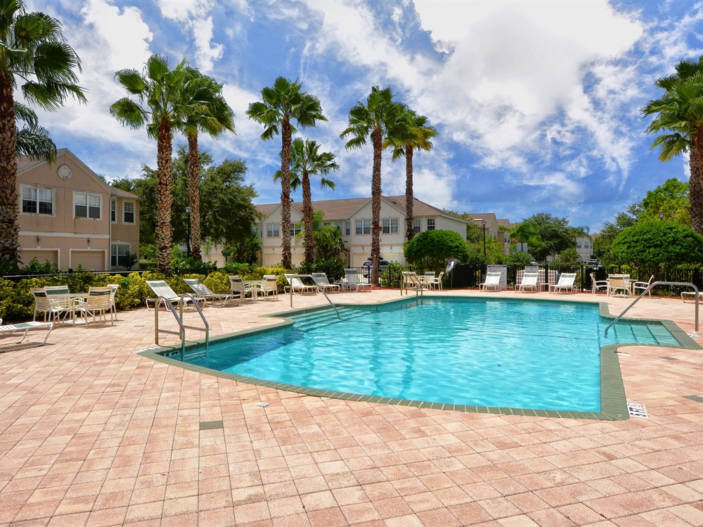 025_Parkstone | Candy Swick